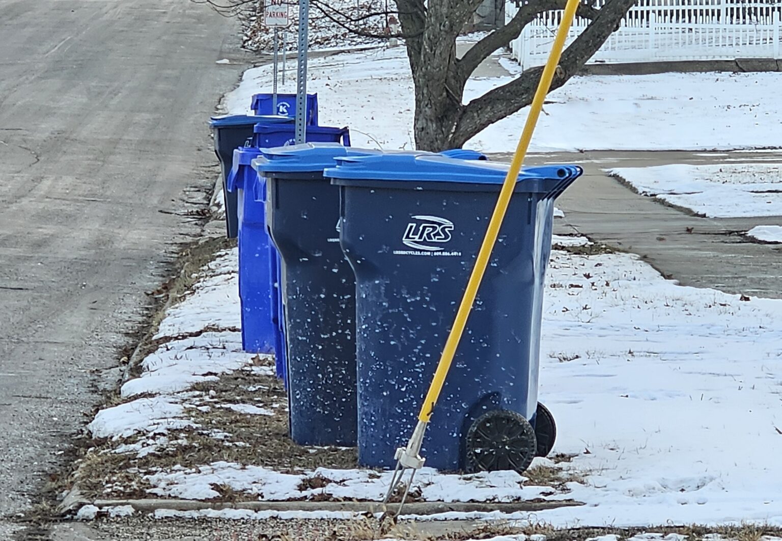Nearby towns weigh in on LRS trash services | Kewanee Voice