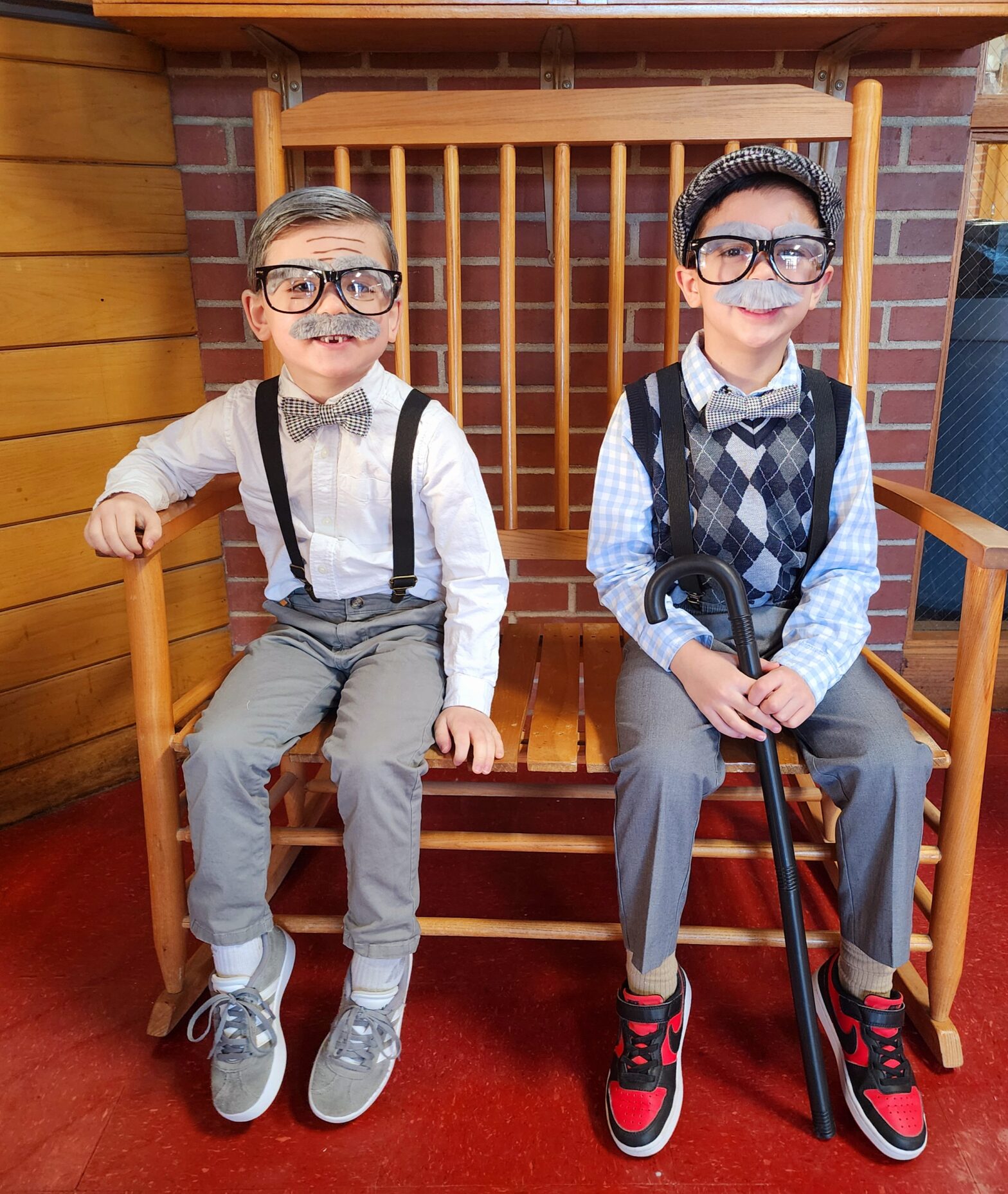Belle Alexander students go 'old school' to celebrate 100 days ...